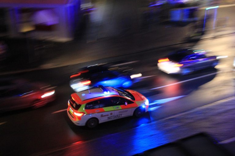 The algorithm that clears the way for emergency vehicles - Tomorrow ...