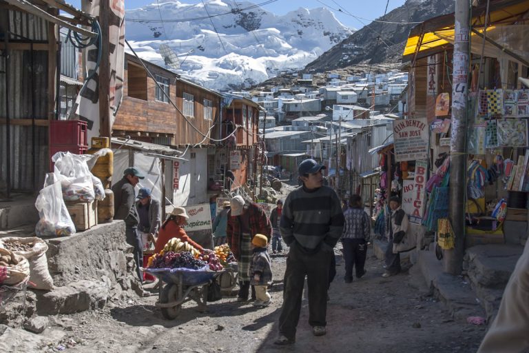 La Rinconada, Peru: Living in the highest altitude city in the world ...