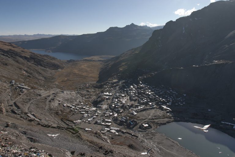 La Rinconada, Peru: Living in the highest altitude city in the world ...