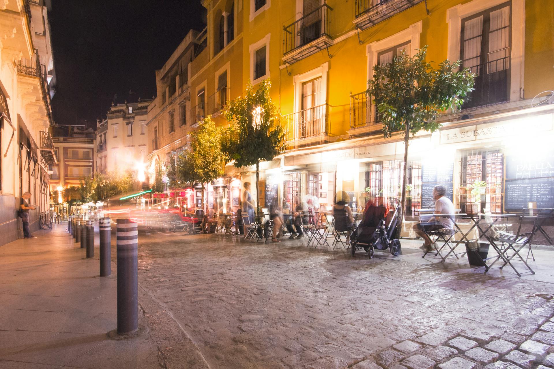 Cities are for people: towards a new conception of public spaces