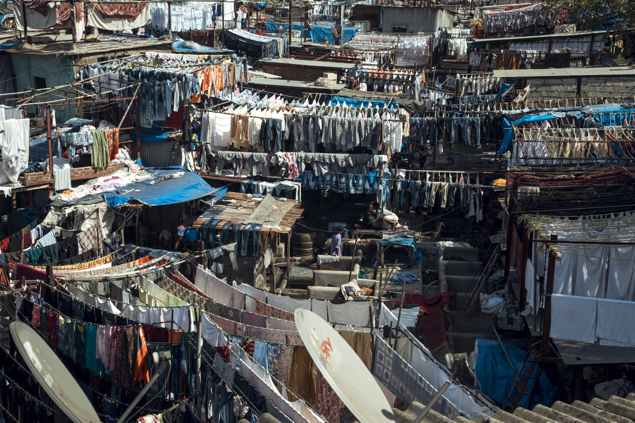 Turning trash into treasure: Inside Dharavi, Asia's largest slum